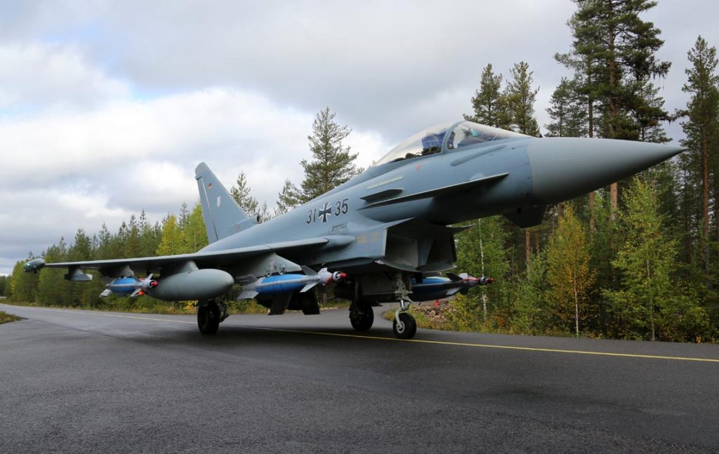 Flugzeuge der Bundeswehr | BW Online Shop - Magazin